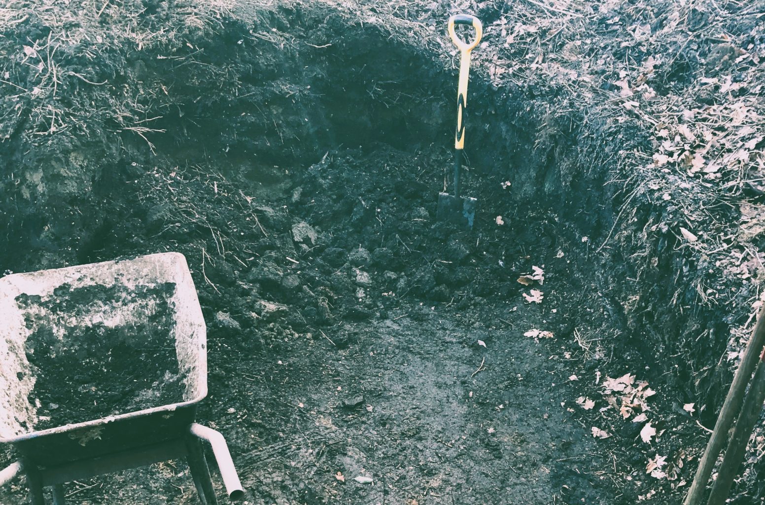 Winter Compost: Digging Out and Spreading for Healthy Garden Borders ...